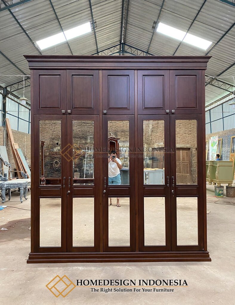 Lemari Pakaian Minimalis Elegant Wardrobe Design HD-120